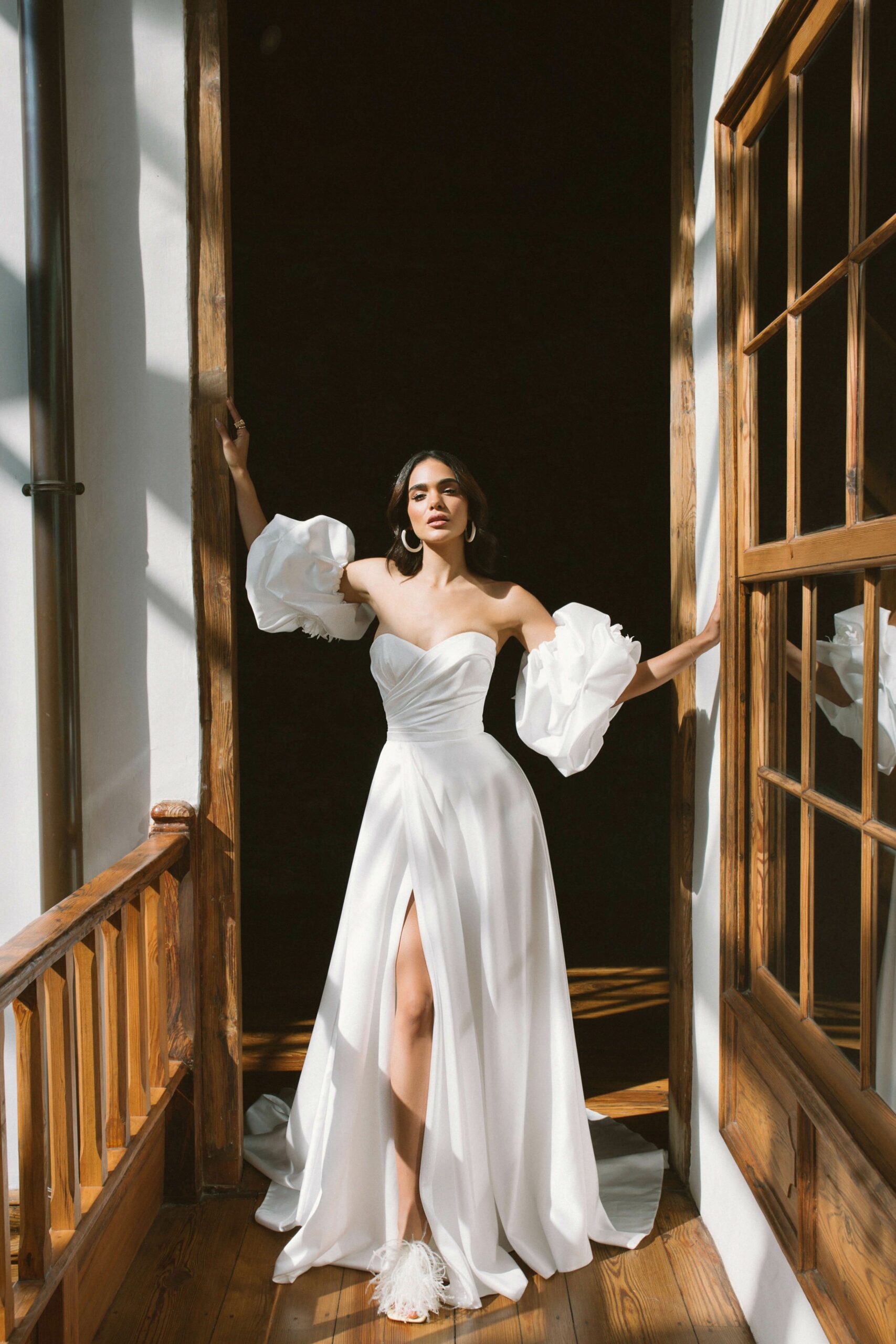 VILDA - Bridal dresses • Demure-boutique.com